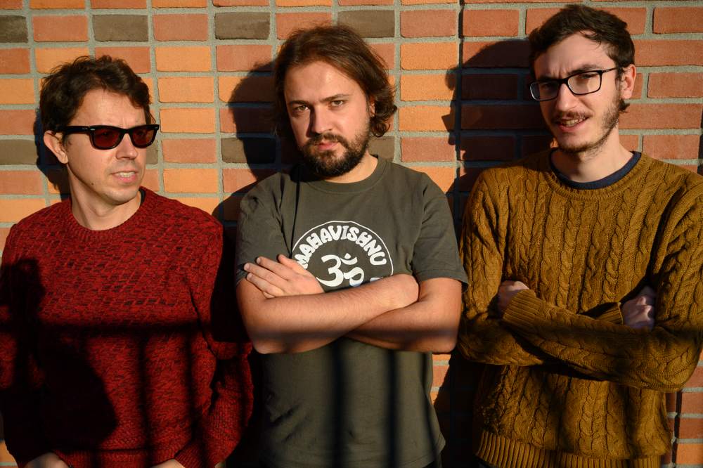 “The whole EP is indeed a metaphor of a city put into music ...